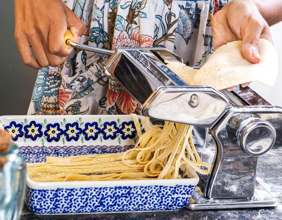 8 Best Pasta Makers For Home Kitchens And Recipes To Try