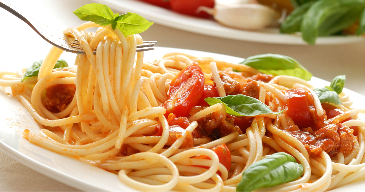 8 Best Pasta Makers For Home Kitchens And Recipes To Try