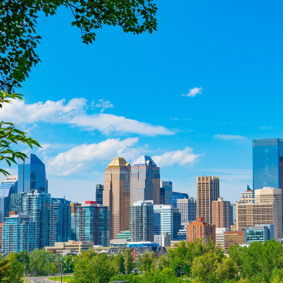Looking For Hotels In Canada For Summer But Need To Save Big Time?